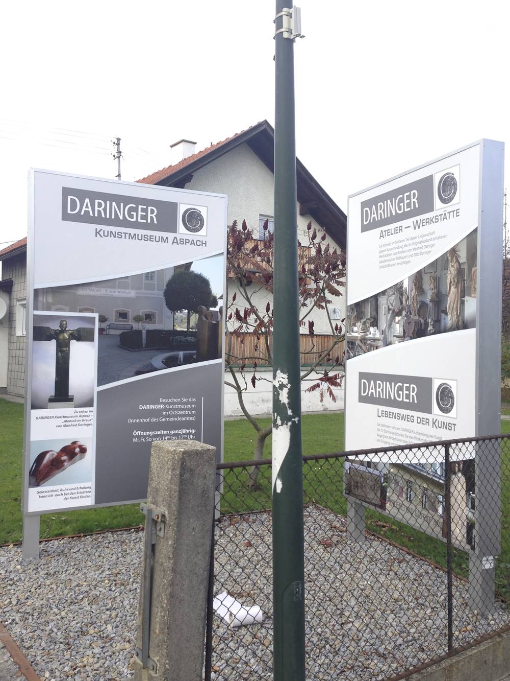 Pylone | Atzmüller Werbeschilder - LED- und Außenwerbung in Eidenberg